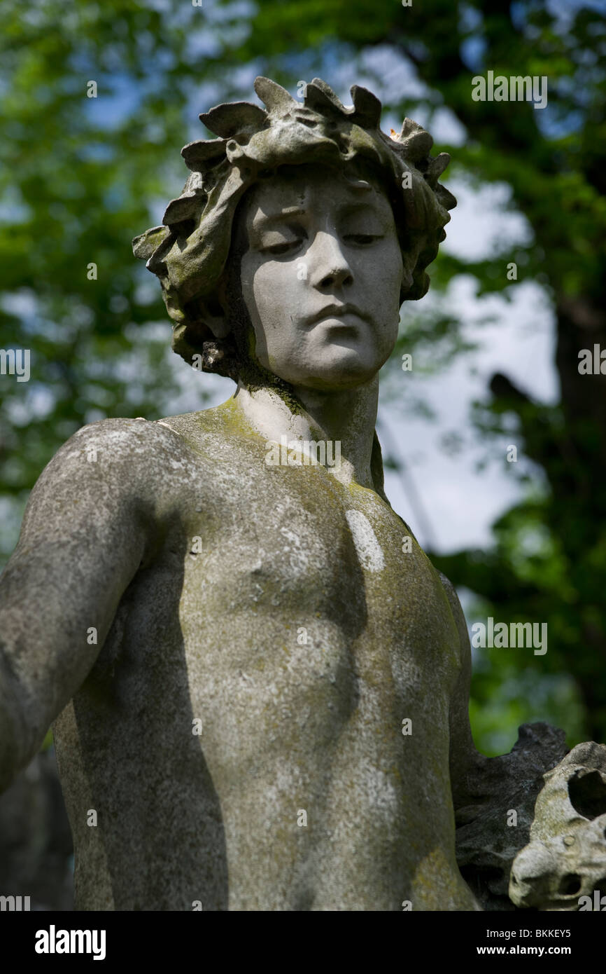 Roman statue david hi-res stock photography and images - Alamy