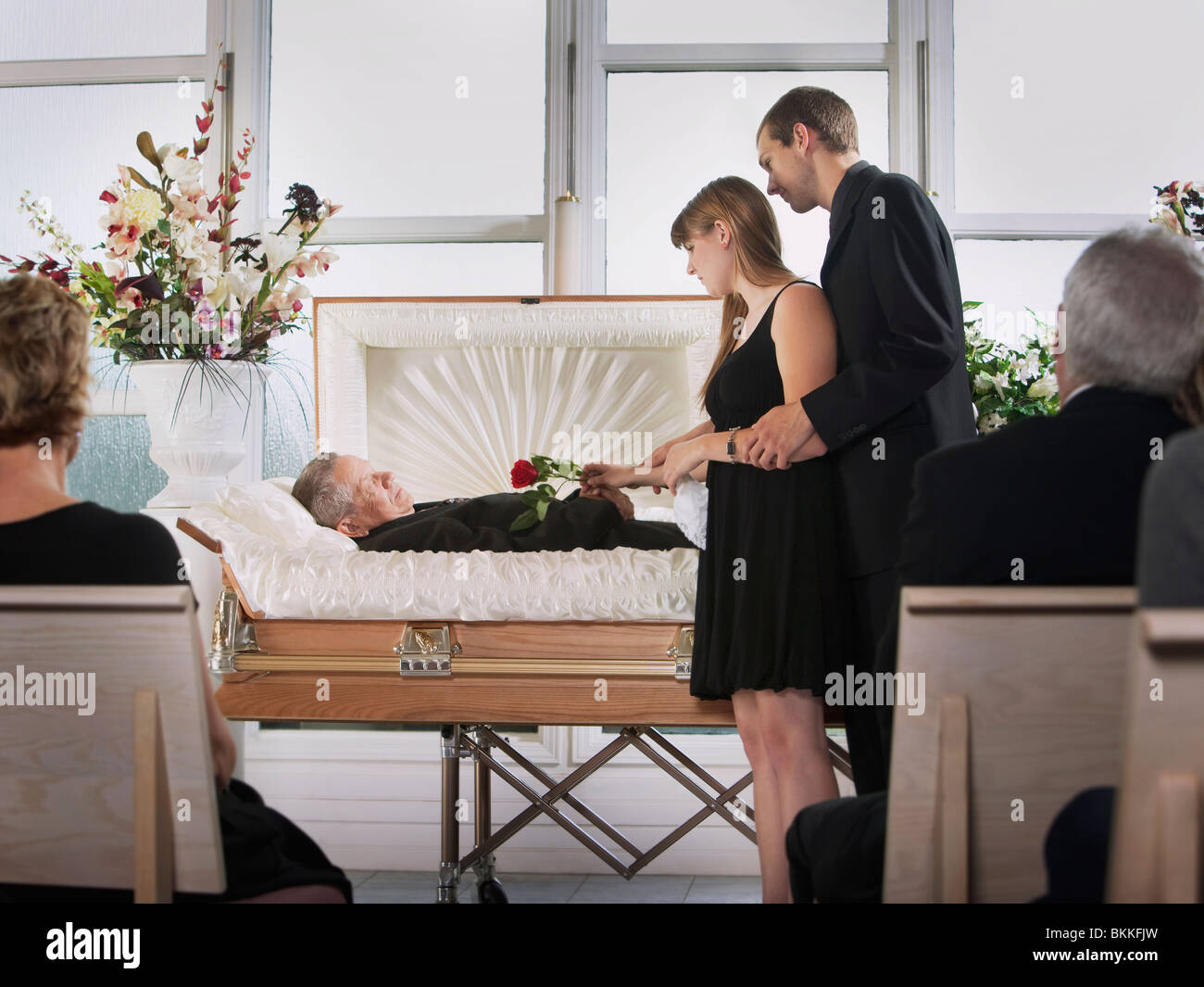 70 80 years old funeral hi-res stock photography and images - Alamy