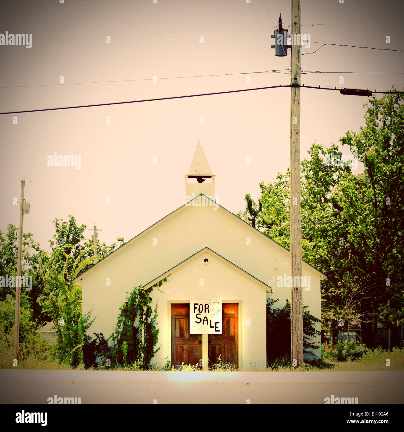 Bible sale hi-res stock photography and images - Alamy