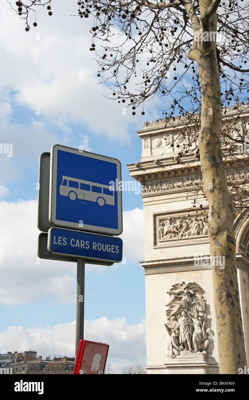 Paris bus stop sign hi-res stock photography and images - Alamy