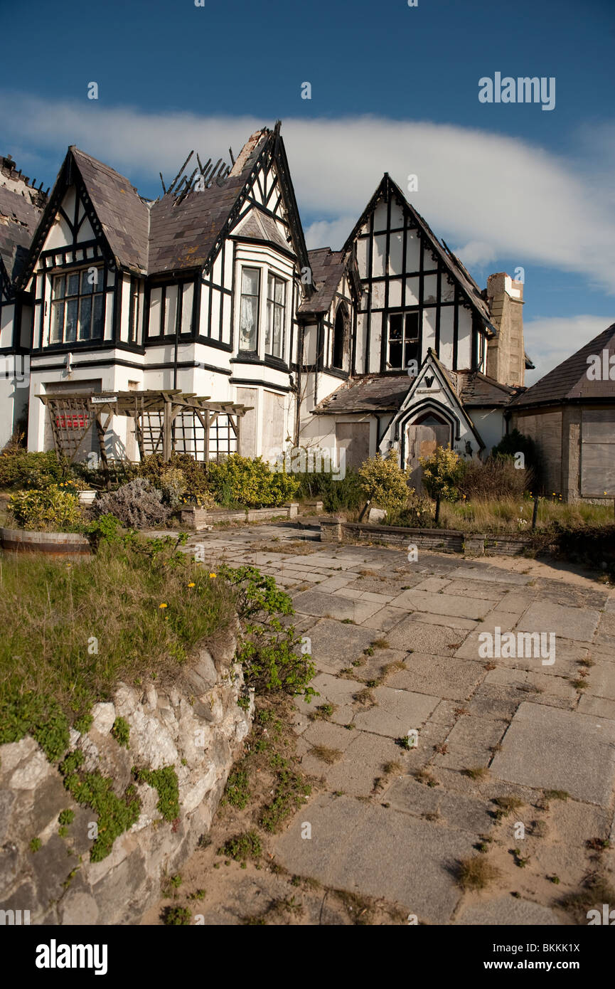A burnt out hotel , Rhyl, north wales UK Stock Photo - Alamy