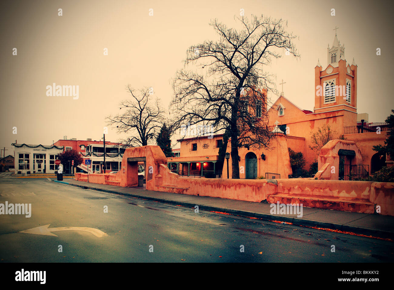 SAN FELIPE DE NERI CATHOLIC CHURCH ON OLD TOWN PLAZA IN ALBUQUERQUE ...