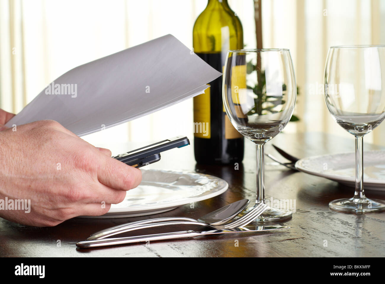 Mobile telephone during meal hi-res stock photography and images - Alamy