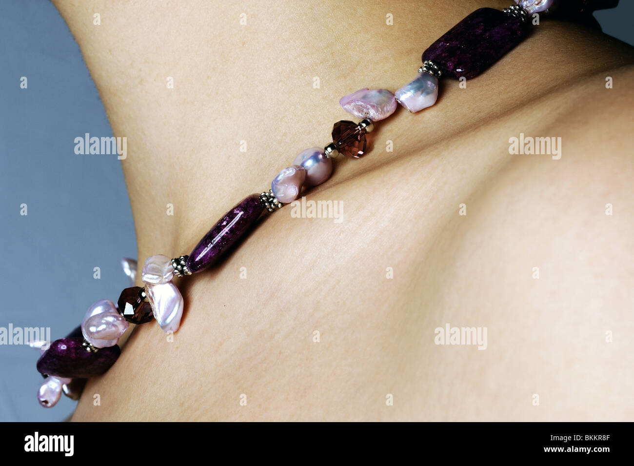 Shell jewelry hi-res stock photography and images - Alamy