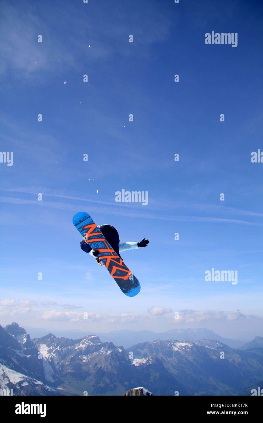 Freestyle jumping hi-res stock photography and images - Alamy