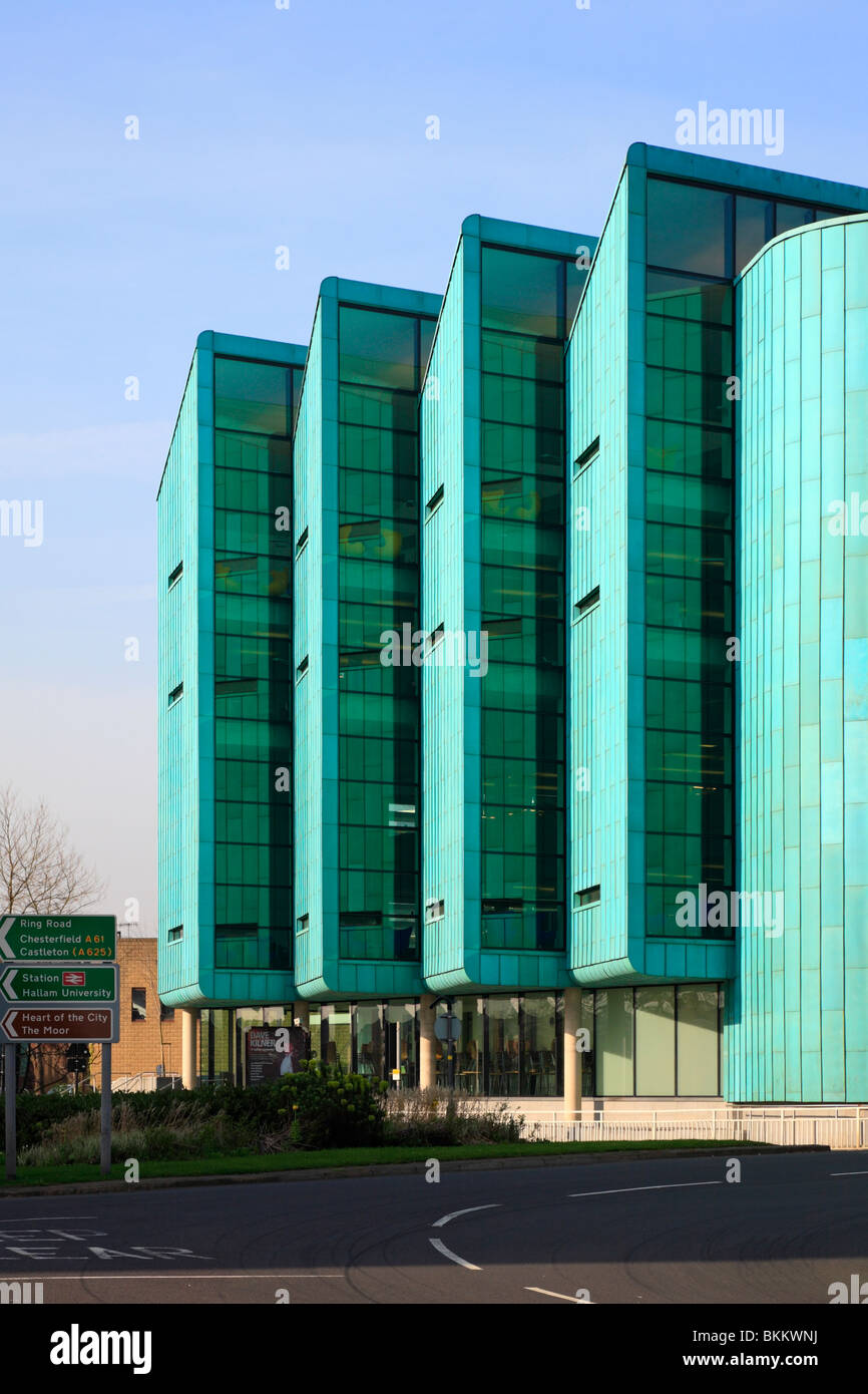 The information commons building sheffield hi-res stock photography and ...