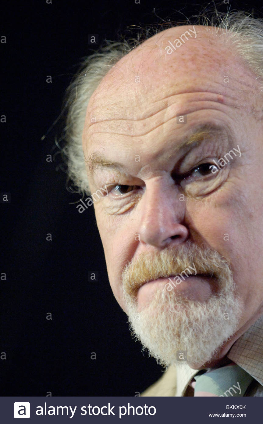 Timothy West Actor Stock Photos & Timothy West Actor Stock Images - Alamy