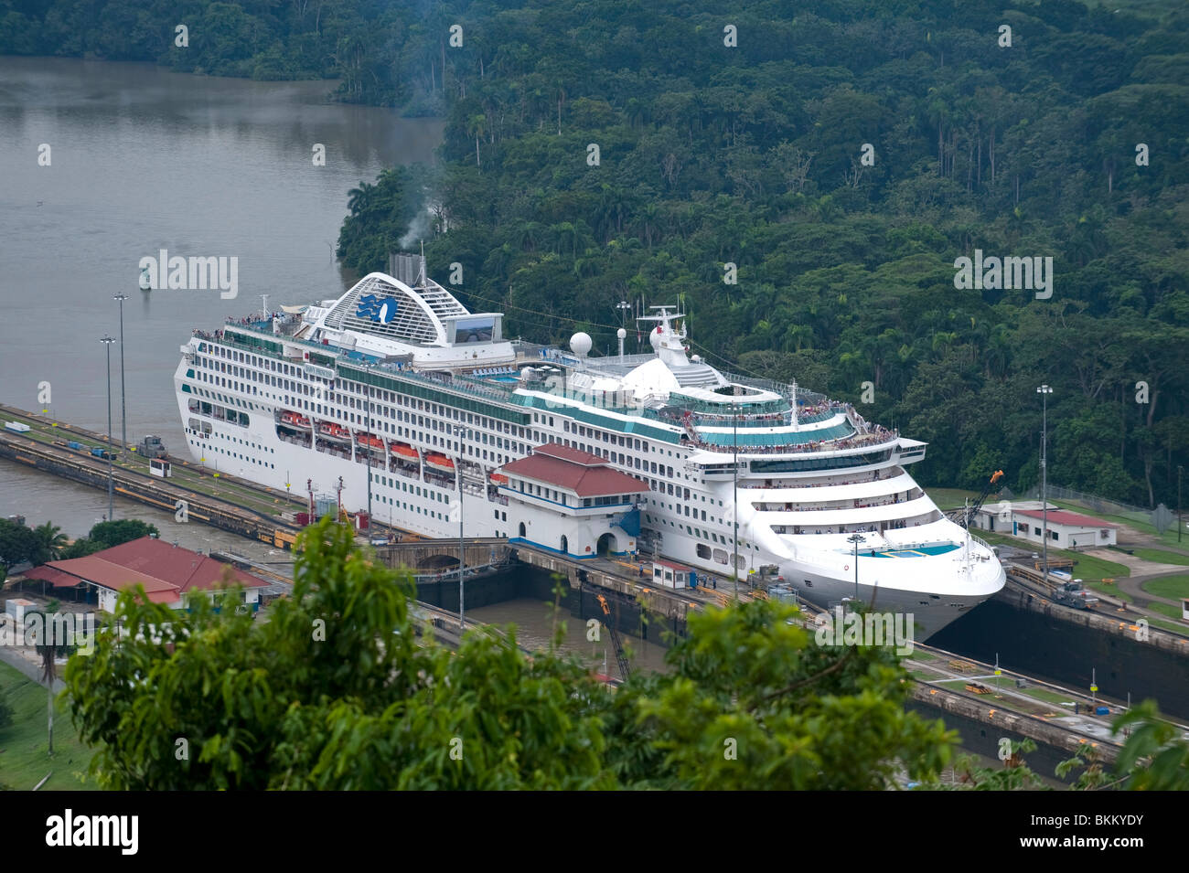 Panama canal control room hi-res stock photography and images - Alamy