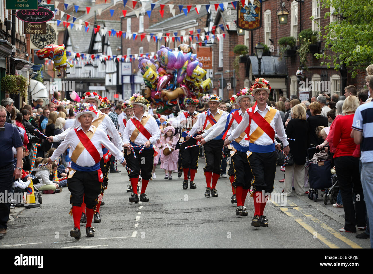 Morris men dancing during the annual Mayday procession throw the town ...