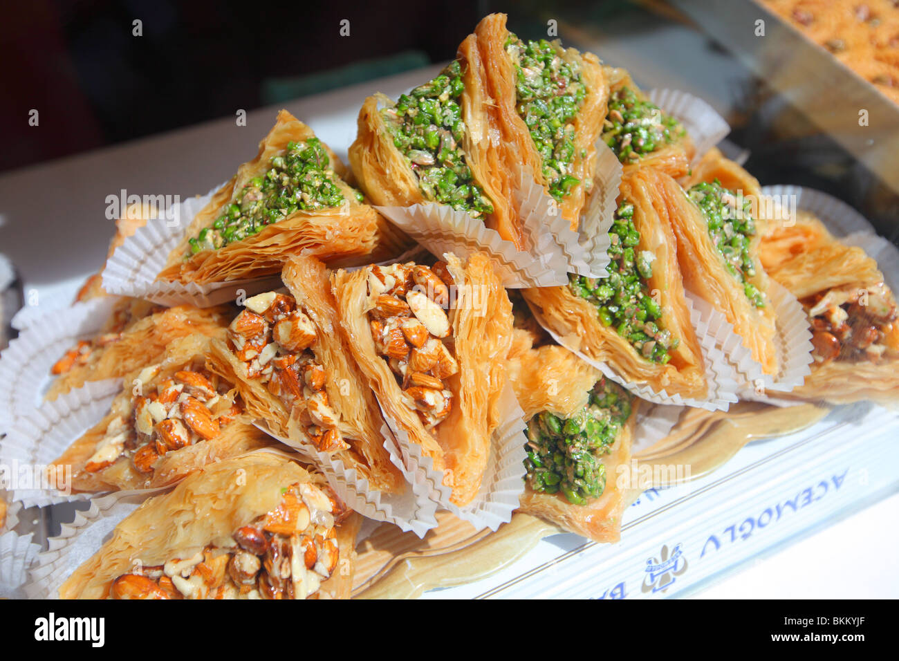 Turkey, Istanbul, Sultanahmet, Sultan Ahmet, bakery, sweets, turkish ...