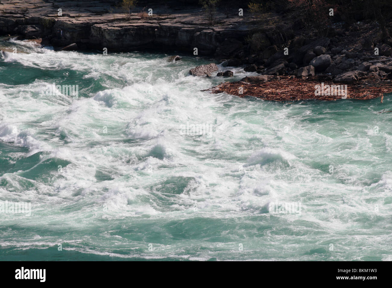 Niagara River with white rapids Stock Photo - Alamy