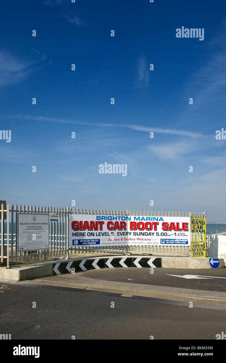 Car boot sale sign hi-res stock photography and images - Alamy