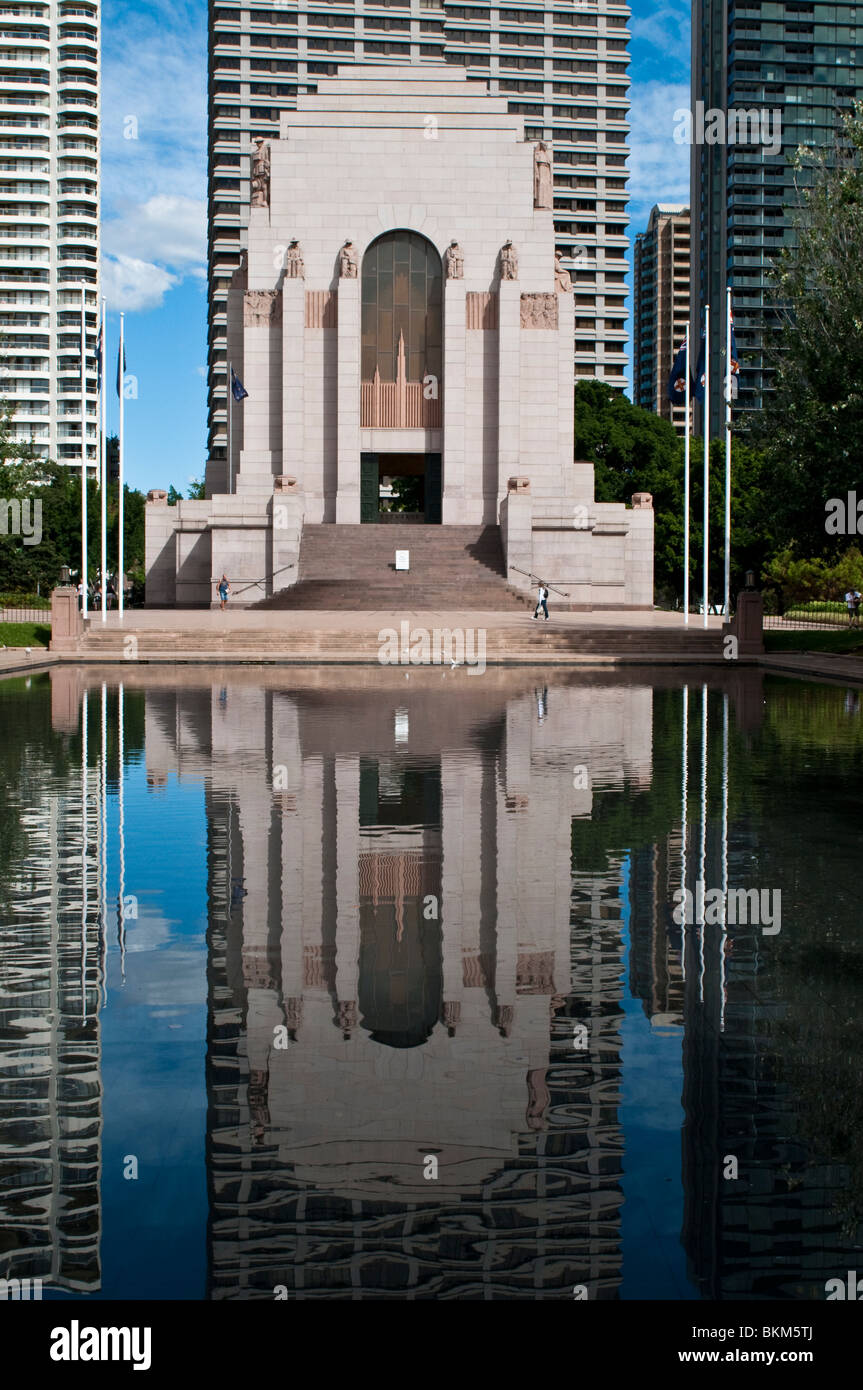Anzac memorial pool hi-res stock photography and images - Alamy