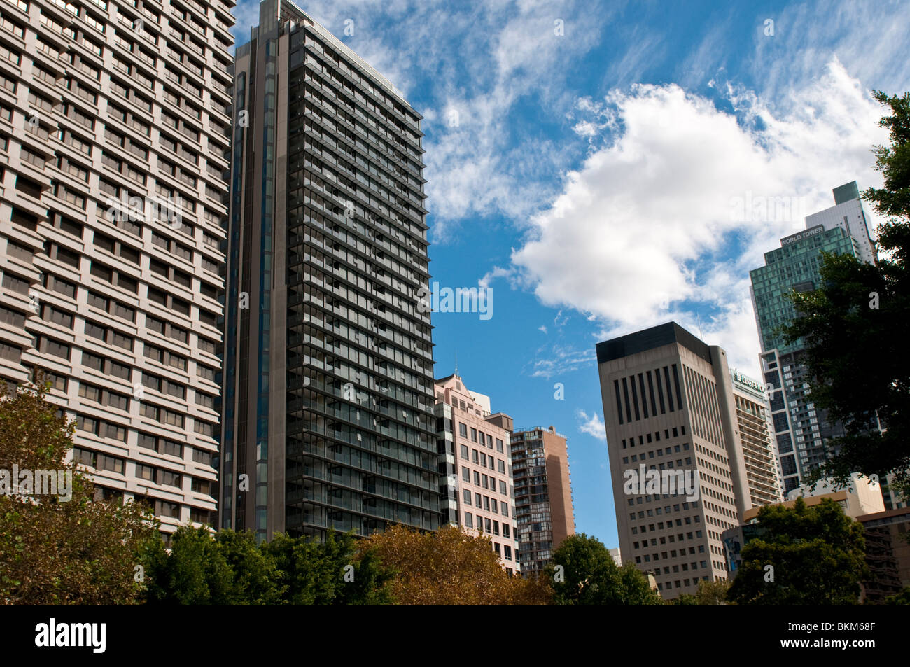 Sky high buildings hi-res stock photography and images - Alamy