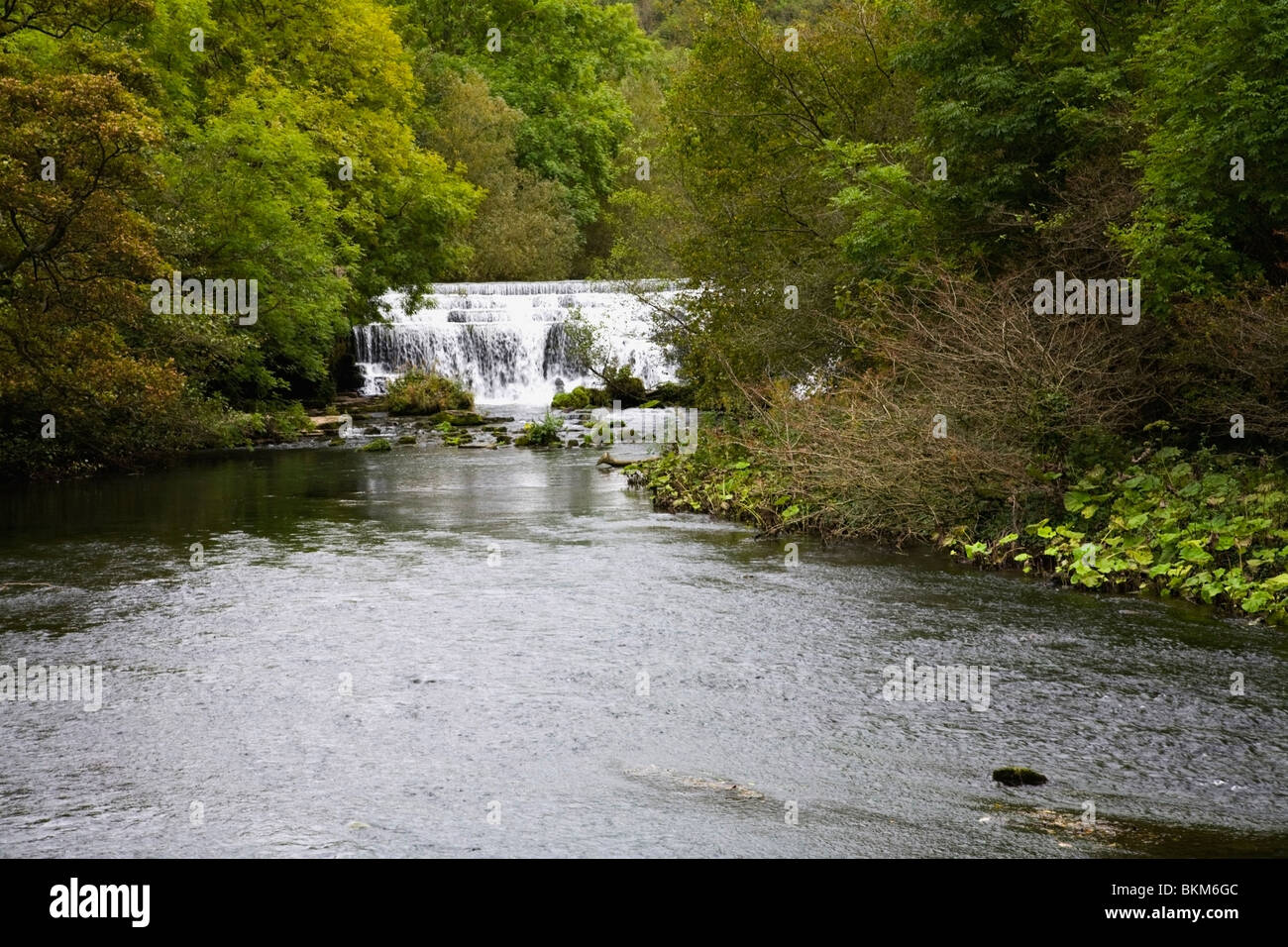 Derbyshire, England; A Waterfall At The River Wye Stock Photo - Alamy