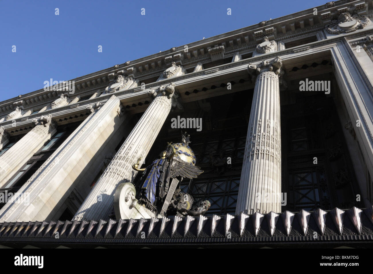 The front elevation of Selfridge's store in Oxford Street Stock Photo ...