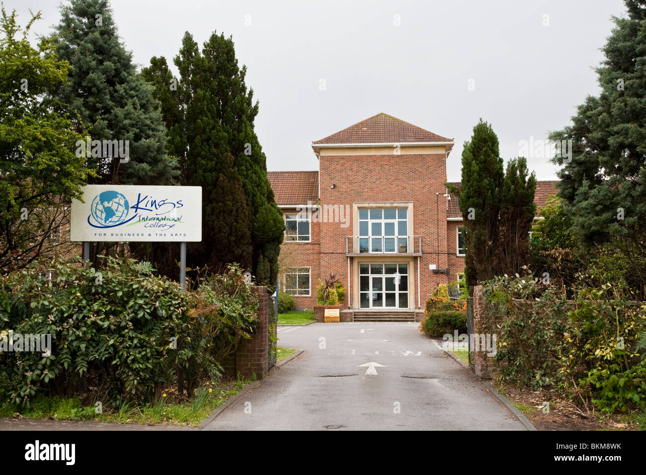 Kings International College, Camberley Stock Photo - Alamy