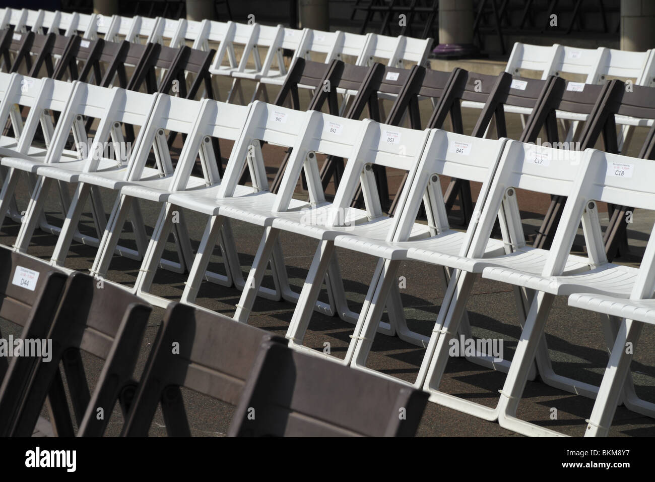 Row rows line lines hi-res stock photography and images - Alamy