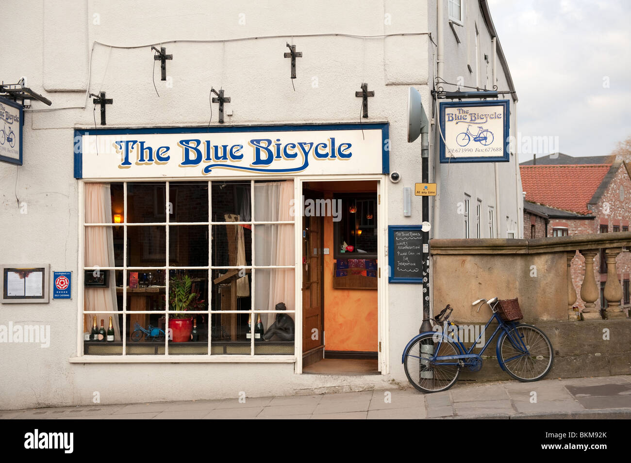 Blue for you york hi-res stock photography and images - Alamy