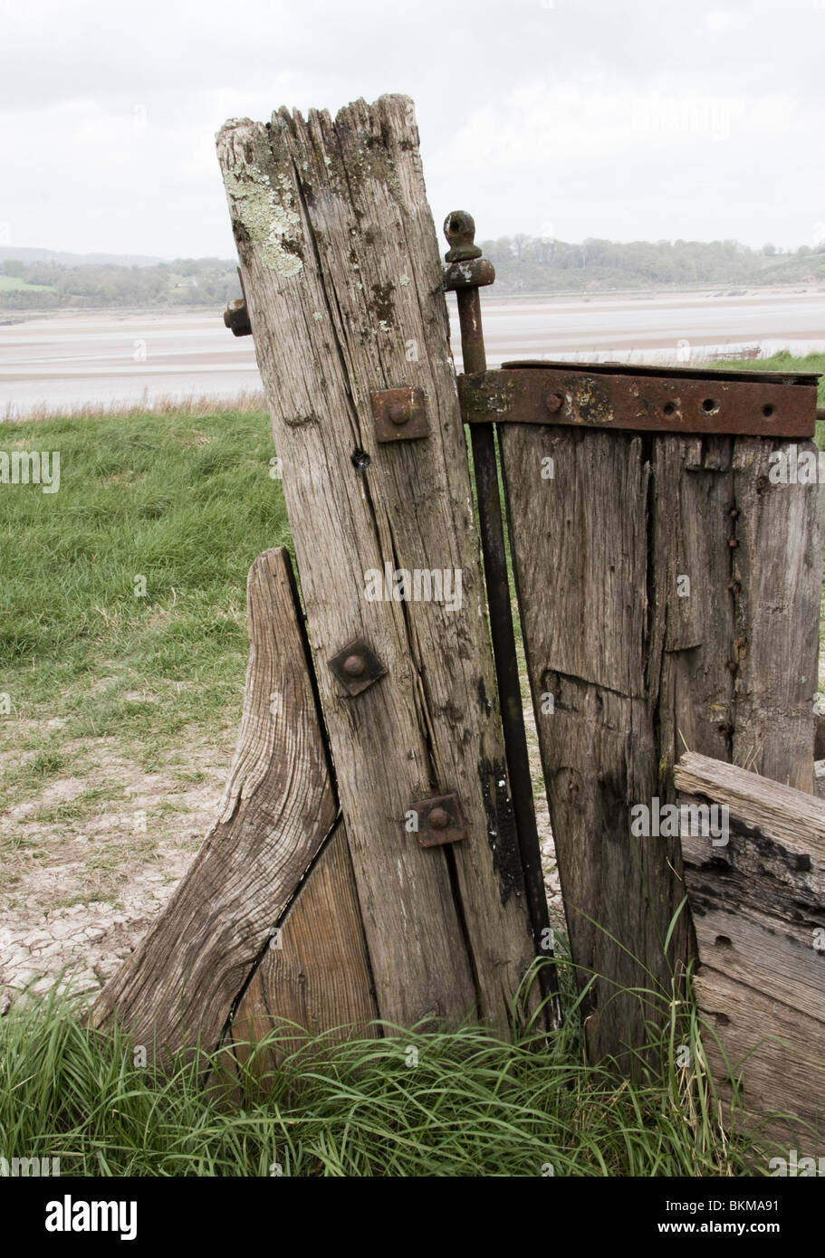 Rusted hulks hi-res stock photography and images - Alamy