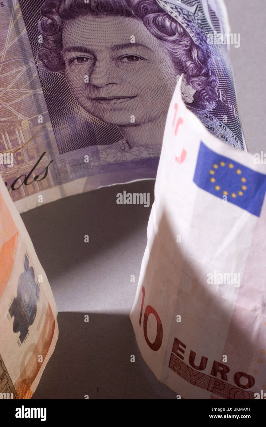 A sterling £20 note alongside a euro note, representing the currencies ...