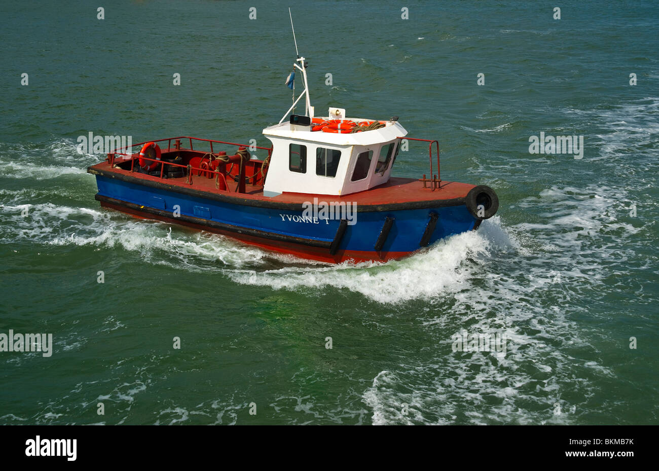 Inshore fishing boat Stock Photo - Alamy
