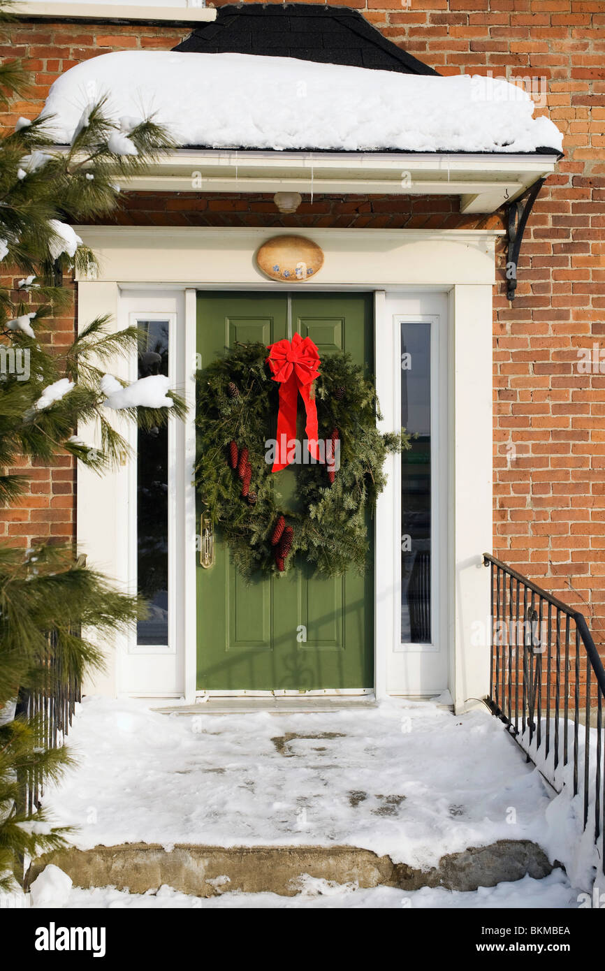 Steps door doorway snow hi-res stock photography and images - Alamy