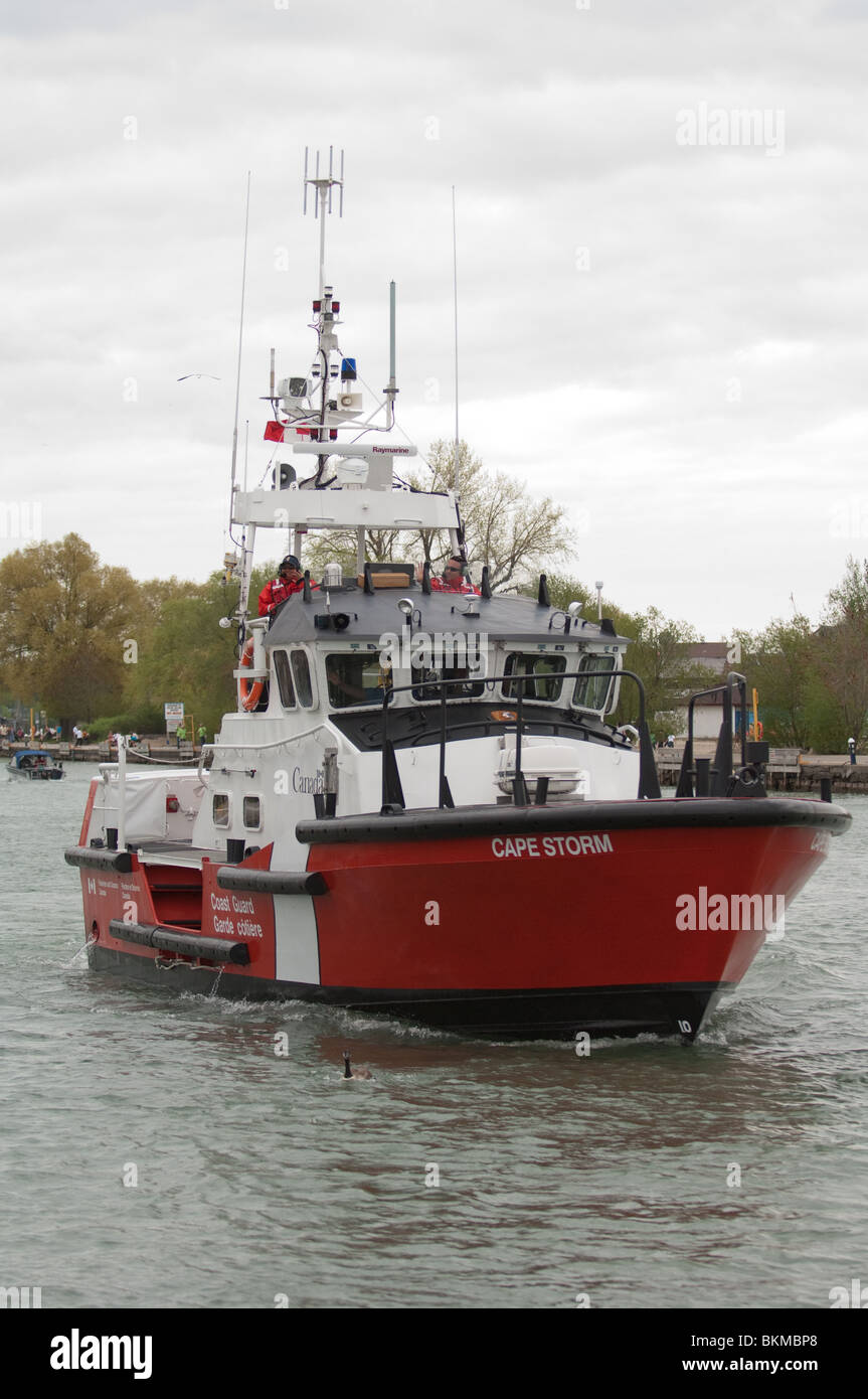 Canadian Coast Guard Uss Dumit