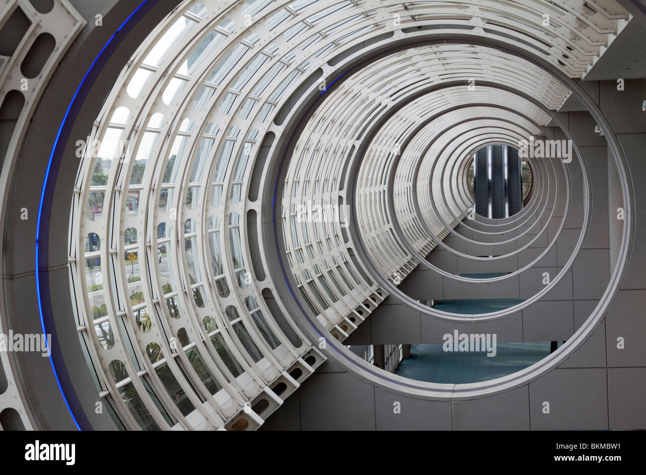 Concentric circles in the ceiling of the San Diego Convention Center ...