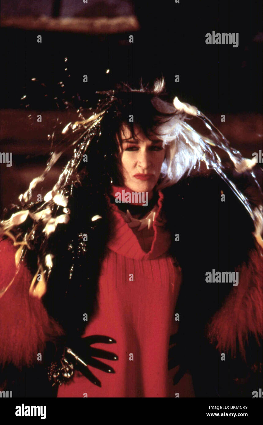 101 DALMATIANS (1996) GLENN CLOSE 101D 041 Stock Photo - Alamy
