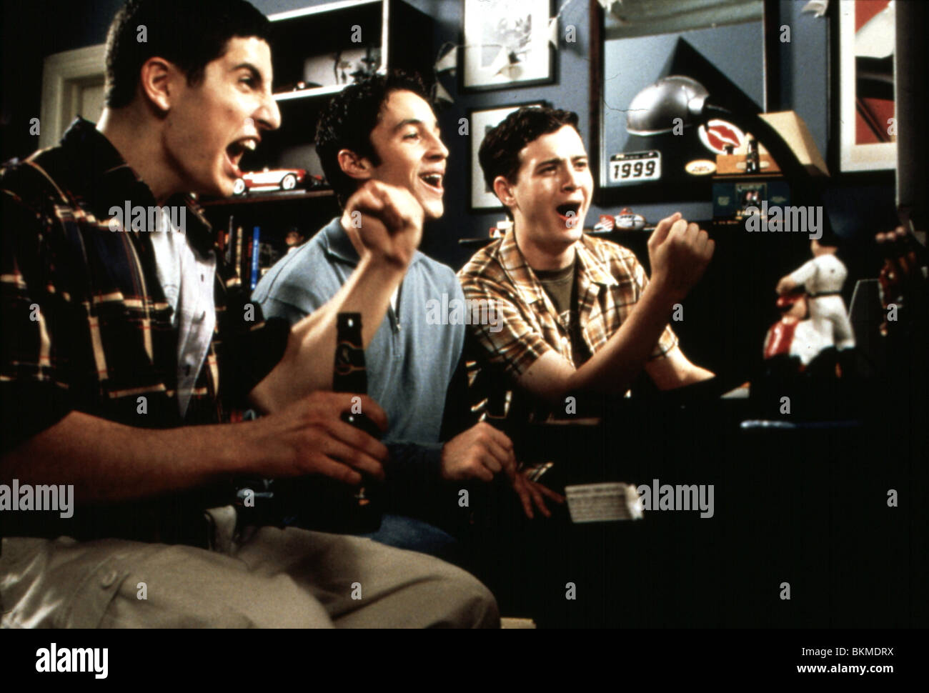 AMERICAN PIE (1999) JASON BIGGS, THOMAS IAN NICHOLAS, EDDIE KAYE THOMAS ...