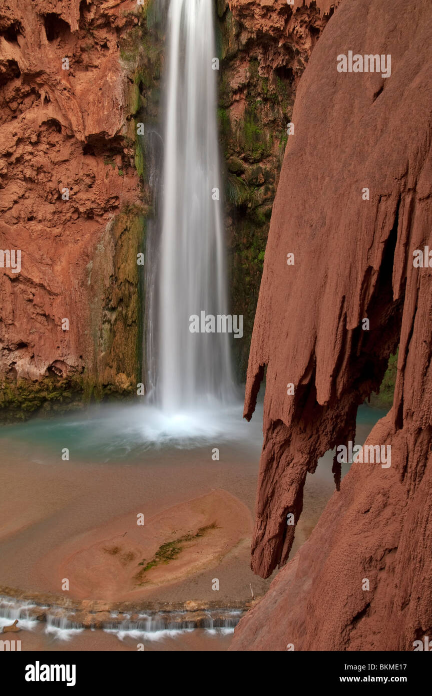 Travertine flows in front of Mooney falls in Havasupai Stock Photo - Alamy