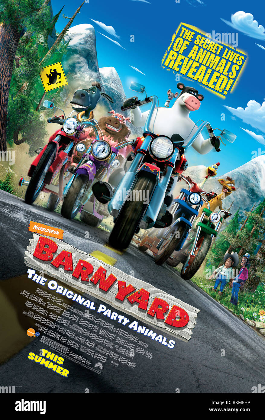 BARNYARD -2006 POSTER Stock Photo - Alamy
