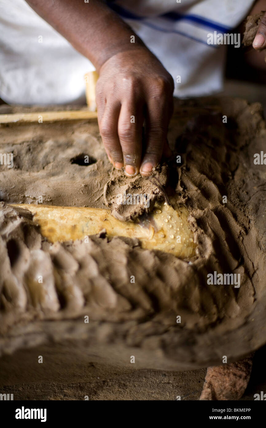 Mould and cast hi-res stock photography and images - Alamy