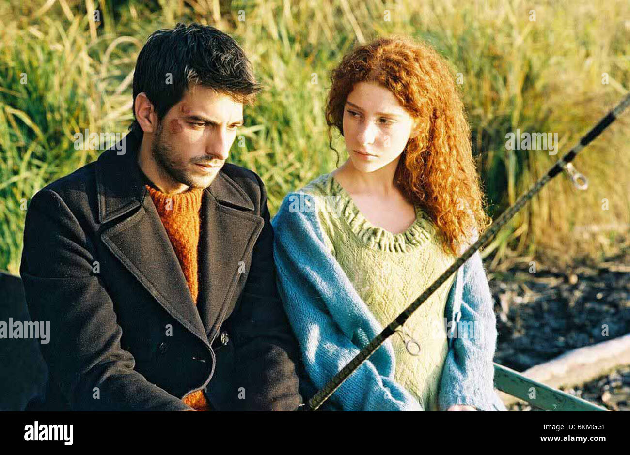 A COMMON THREAD (2004) BRODEUSES (ALT) ACTH 001-02 Stock Photo - Alamy