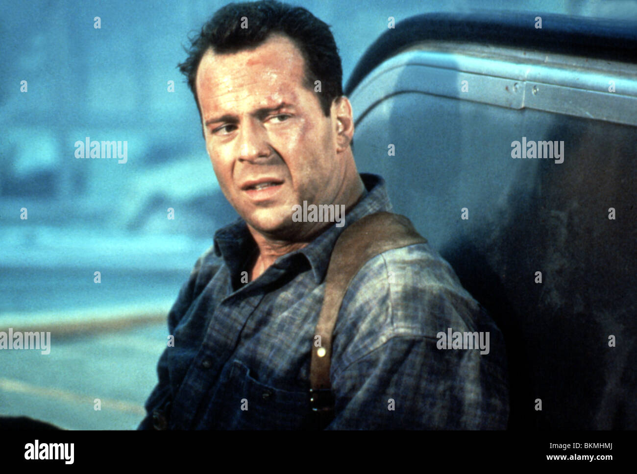 Die hard hi-res stock photography and images - Alamy