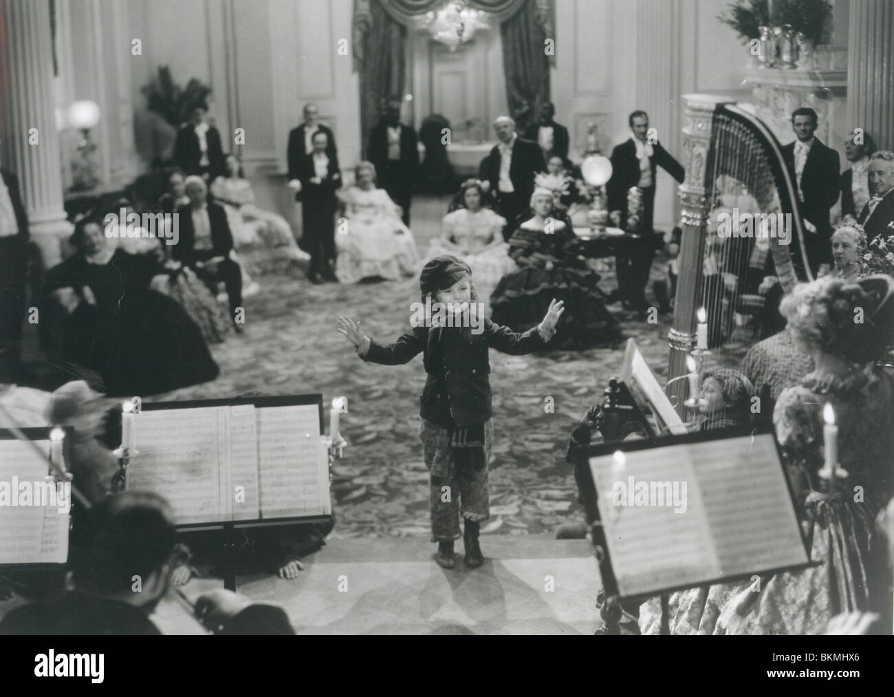 DIMPLES -1936 SHIRLEY TEMPLE Stock Photo - Alamy