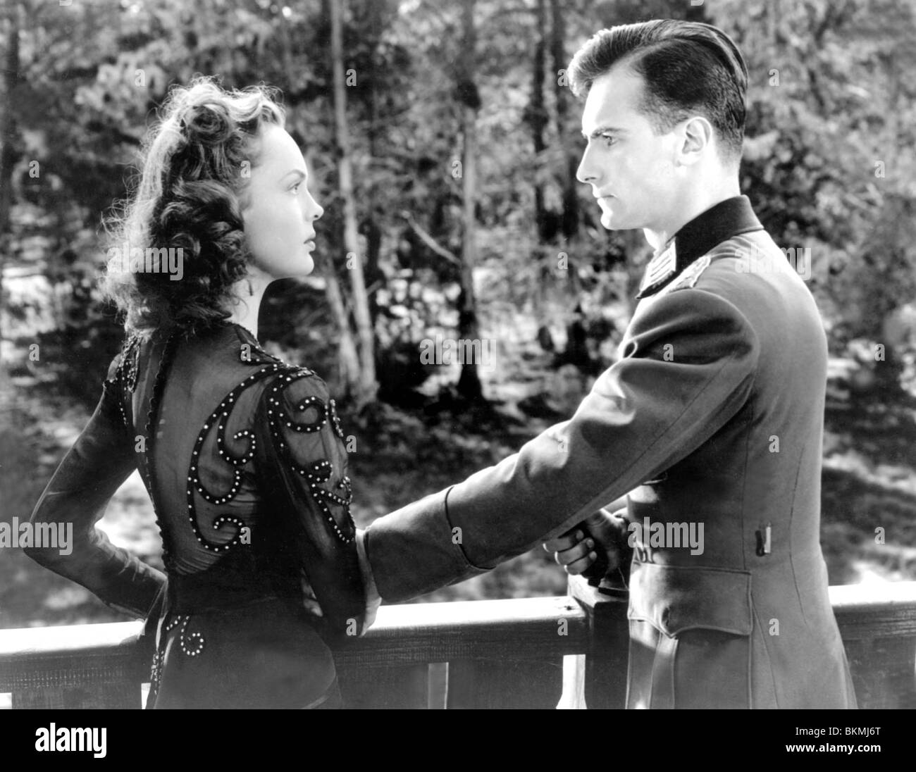 Edge Of Darkness 1943