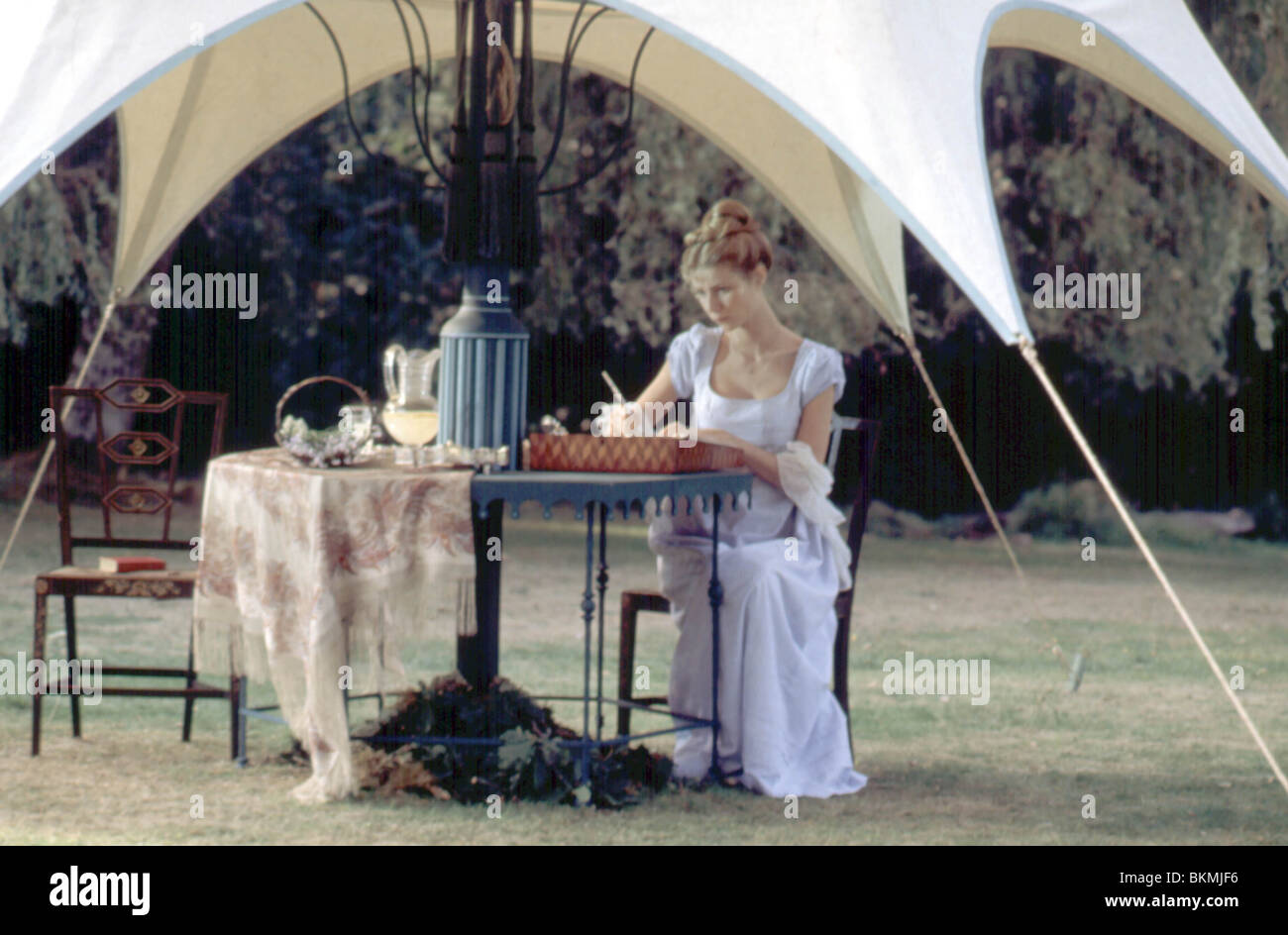 EMMA -1996 GWYNETH PALTROW Stock Photo - Alamy