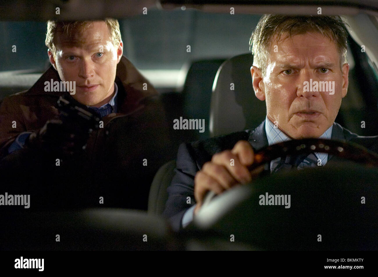 FIREWALL (2006) PAUL BETTANY, HARRISON FORD FIRW 001-07 Stock Photo - Alamy