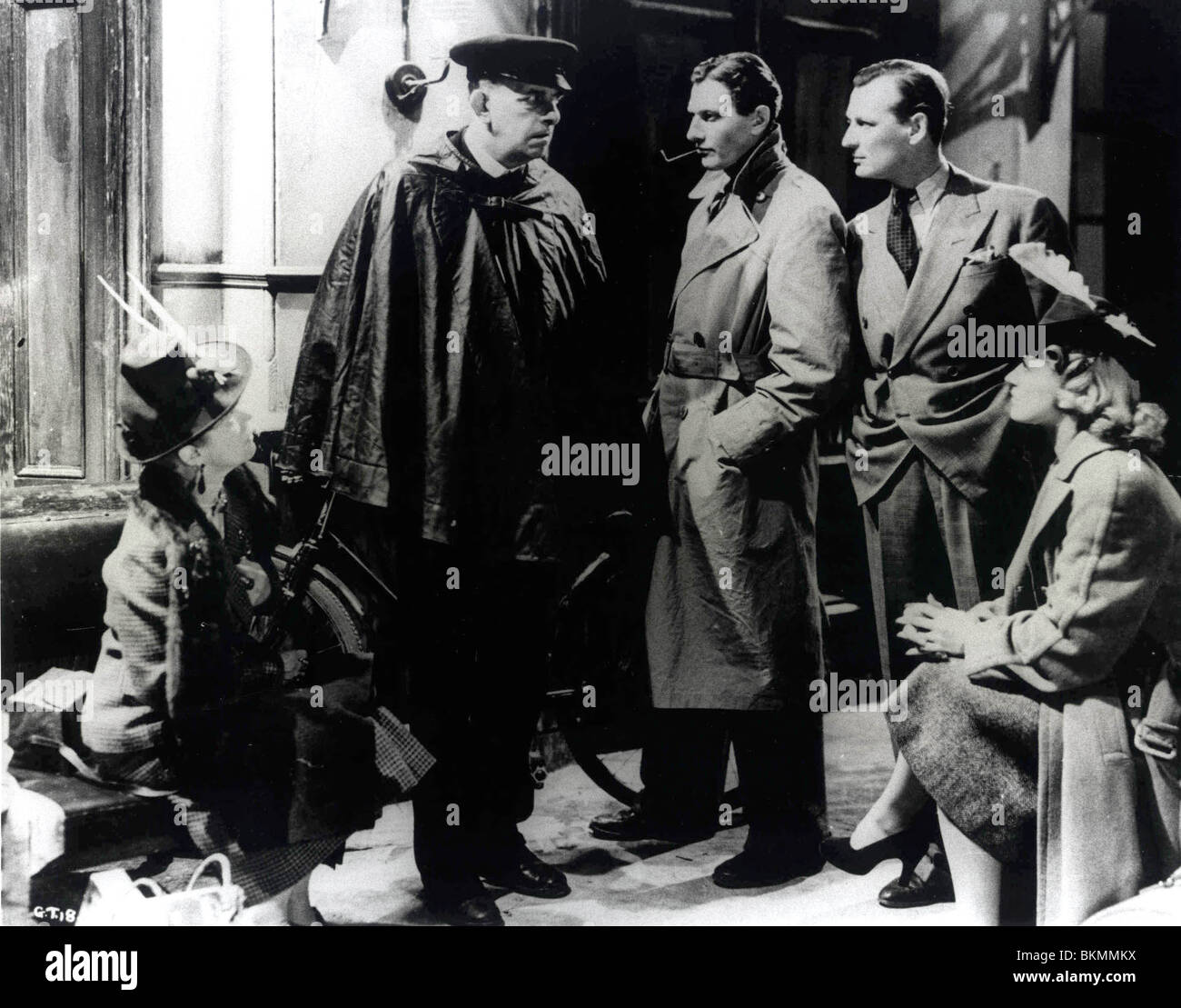 GHOST TRAIN (1941) HERBERT LOMAS, RICHARD MURDOCH GTRN 002 P Stock ...