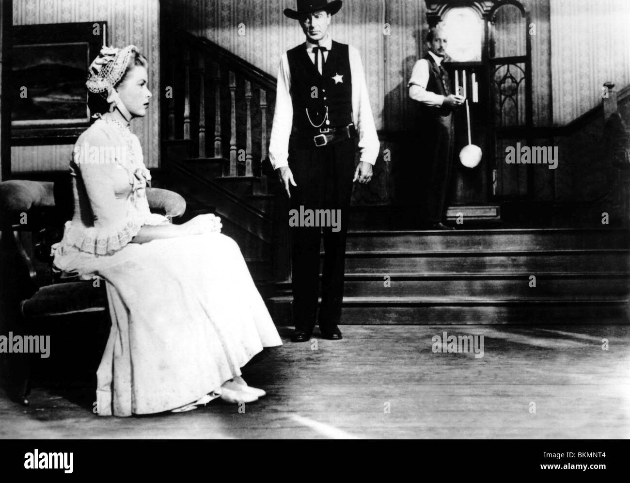 HIGH NOON (1952) GRACE KELLY, GARY COOPER HGN 006 P Stock Photo - Alamy