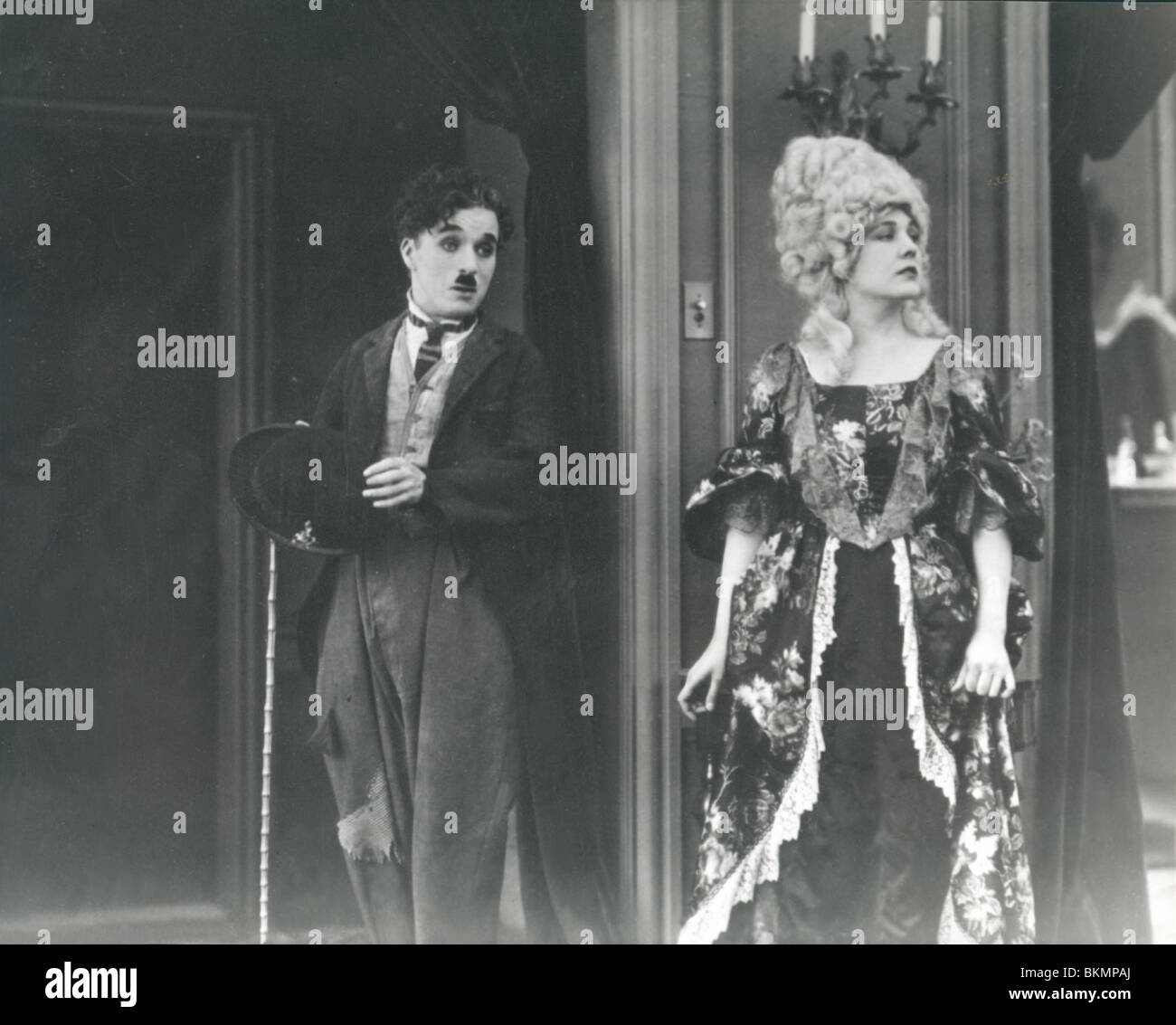THE IDLE CLASS (1922) CHARLIE CHAPLIN TIDC 006P Stock Photo - Alamy