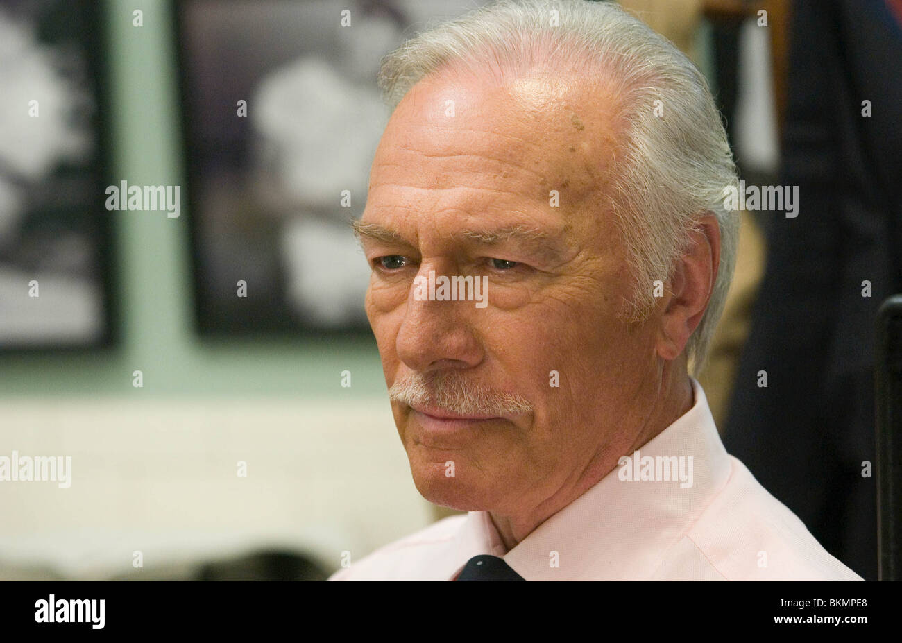 INSIDE MAN (2006) CHRISTOPHER PLUMMER INMN 001-15 Stock Photo - Alamy
