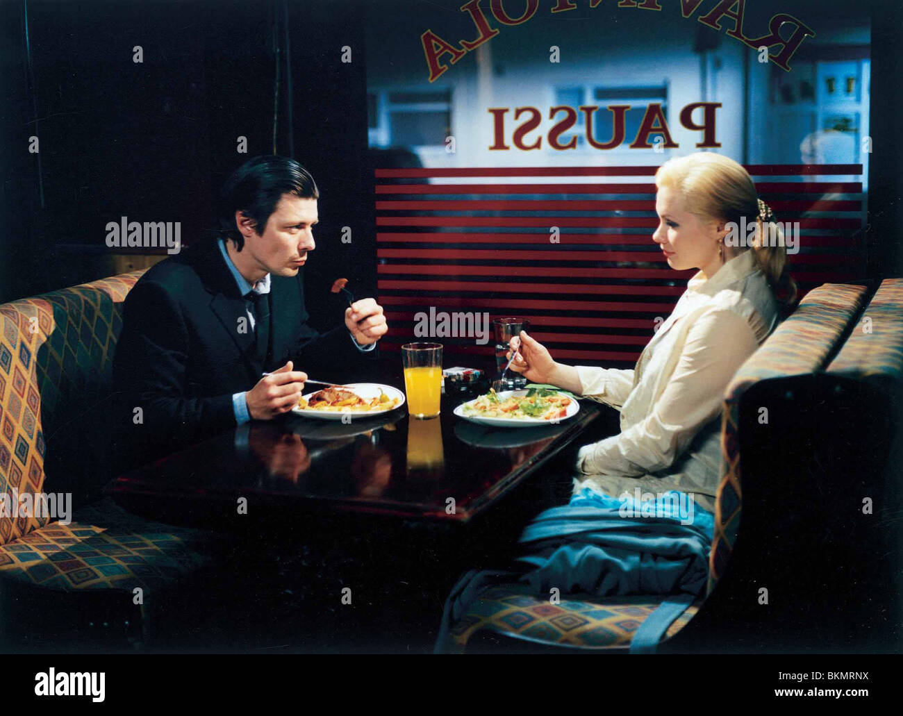 LAITAKAUPUNGIN VALOT (2006) JANNE HYYTIAINEN, MARIA JARVENHELMI LAIT ...