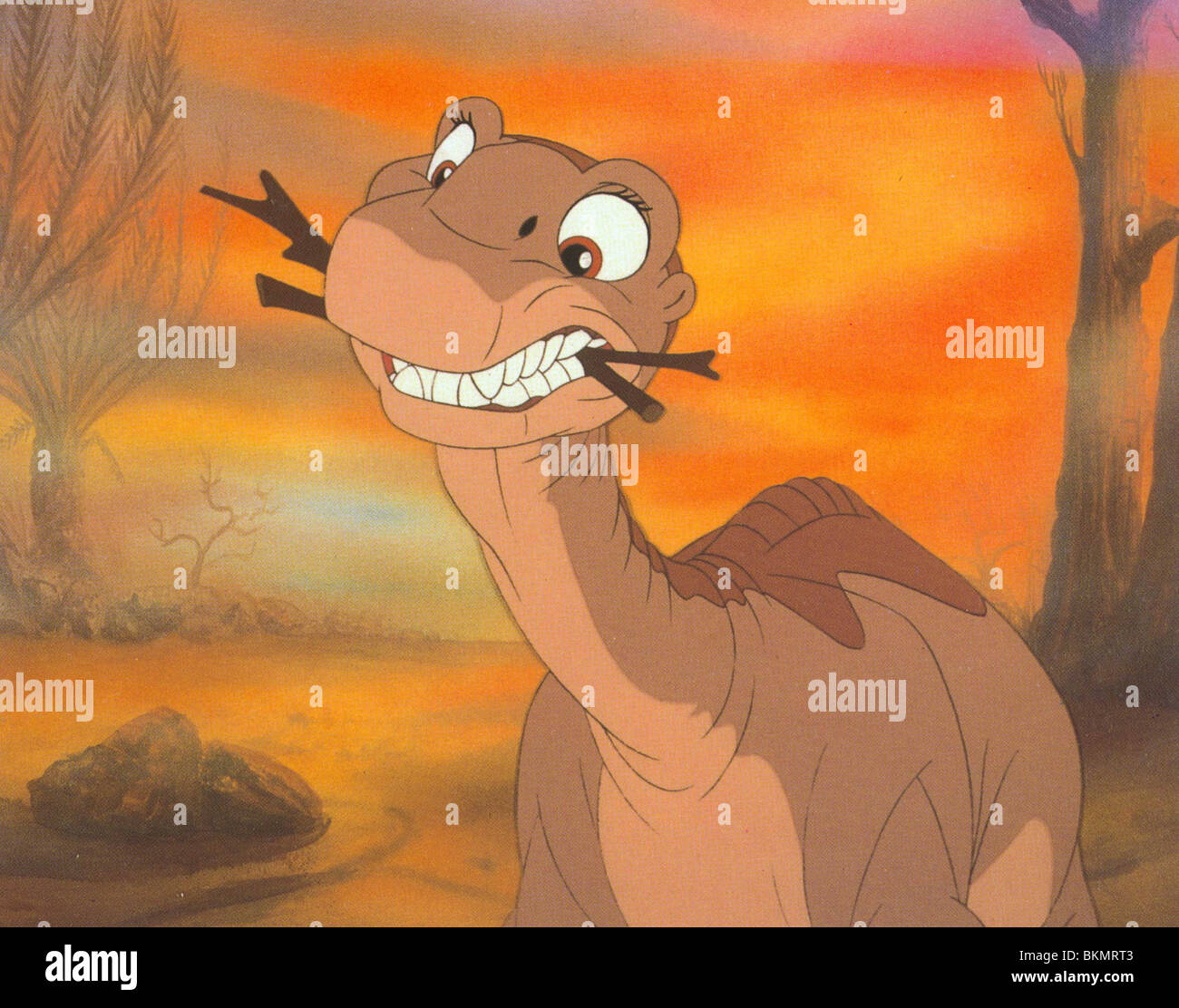 THE LAND BEFORE TIME (1988) ANIMATION LBT 001FOH Stock Photo - Alamy