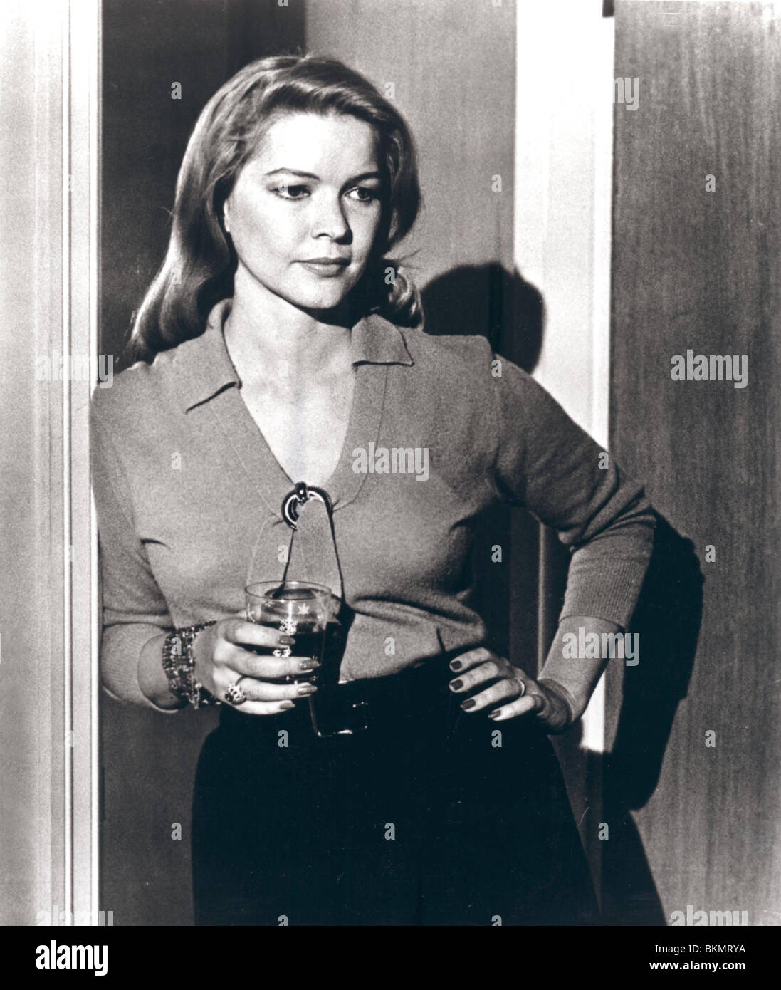 Ellen burstyn hi-res stock photography and images - Alamy