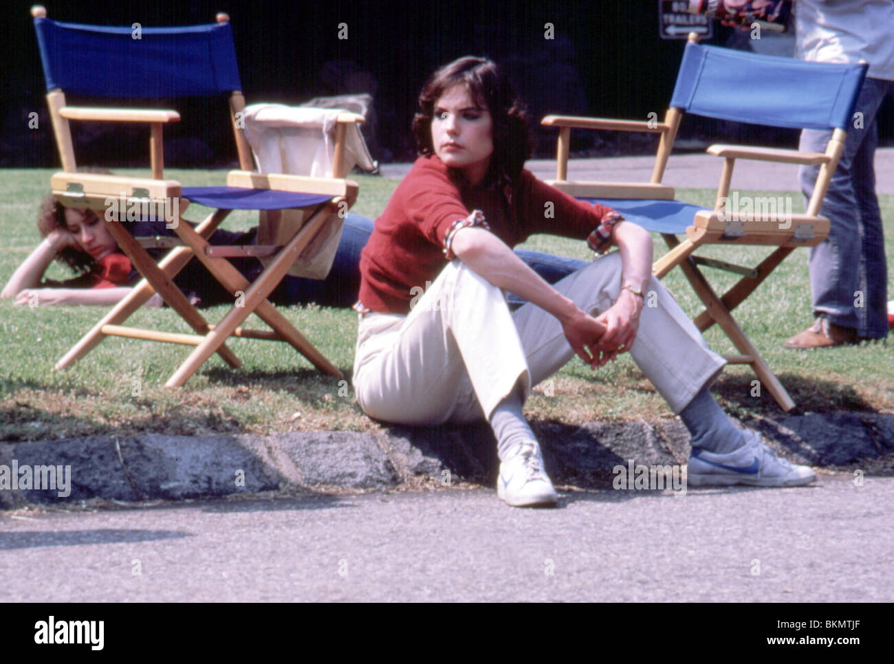 Elizabeth mcgovern lovesick hi-res stock photography and images - Alamy