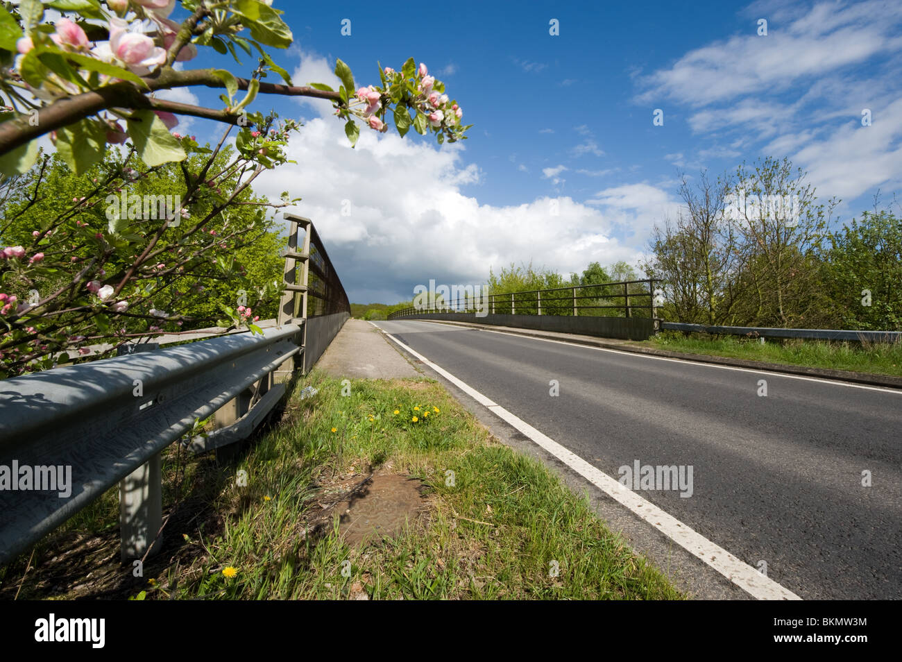 Concrete superstructure hi-res stock photography and images - Alamy