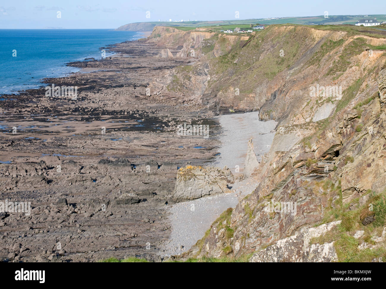 Contorted rock strata hi-res stock photography and images - Alamy